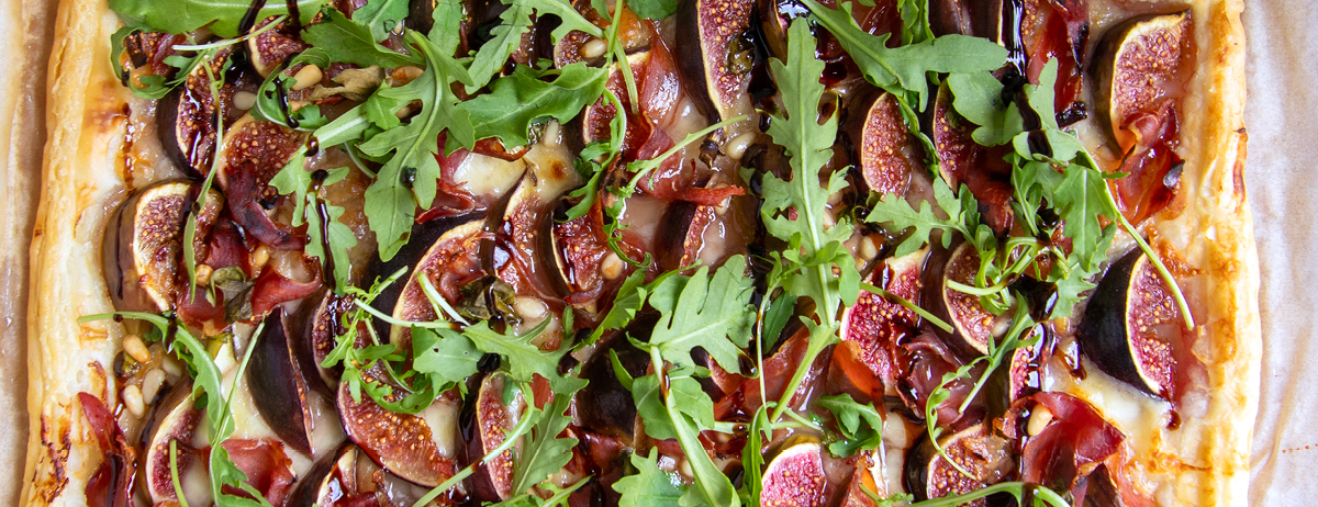 Pure verwennerij: hartige taart met verse vijgen - Bonapetit